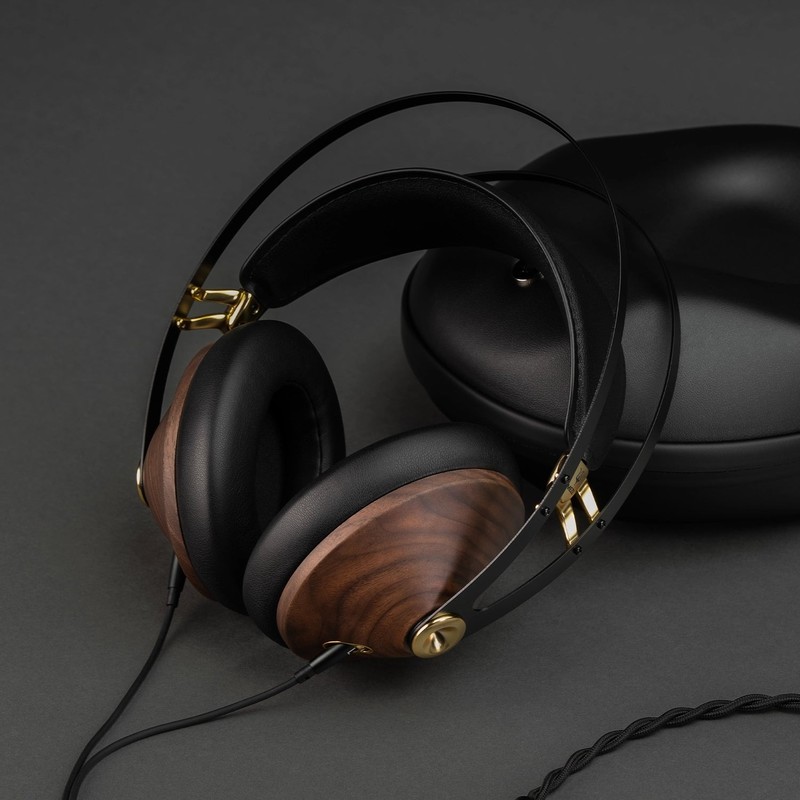 Casti Hi-Fi Meze 99 classics 2ND GEN la AVstore.ro